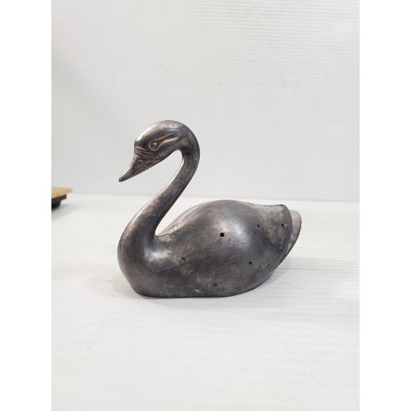 Art | Viking Silverplate Lead Swan Figurine Viking Plate Toronto 193s ...